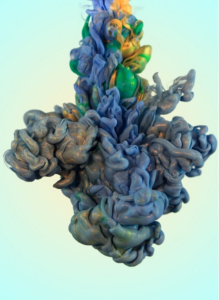 Alberto Seveso's "Heavy Metals" Underwater Ink and Metal Photography ...